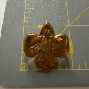 Jewelry | Vintage Girl Scout Lapel Pin With Eagle And Four Stars | Poshmark